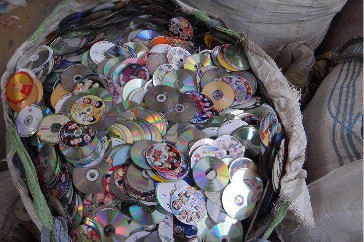 Buy Pc Cd Dvd Scrap from Alishba Impex, Pakistan | Tradewheel.com
