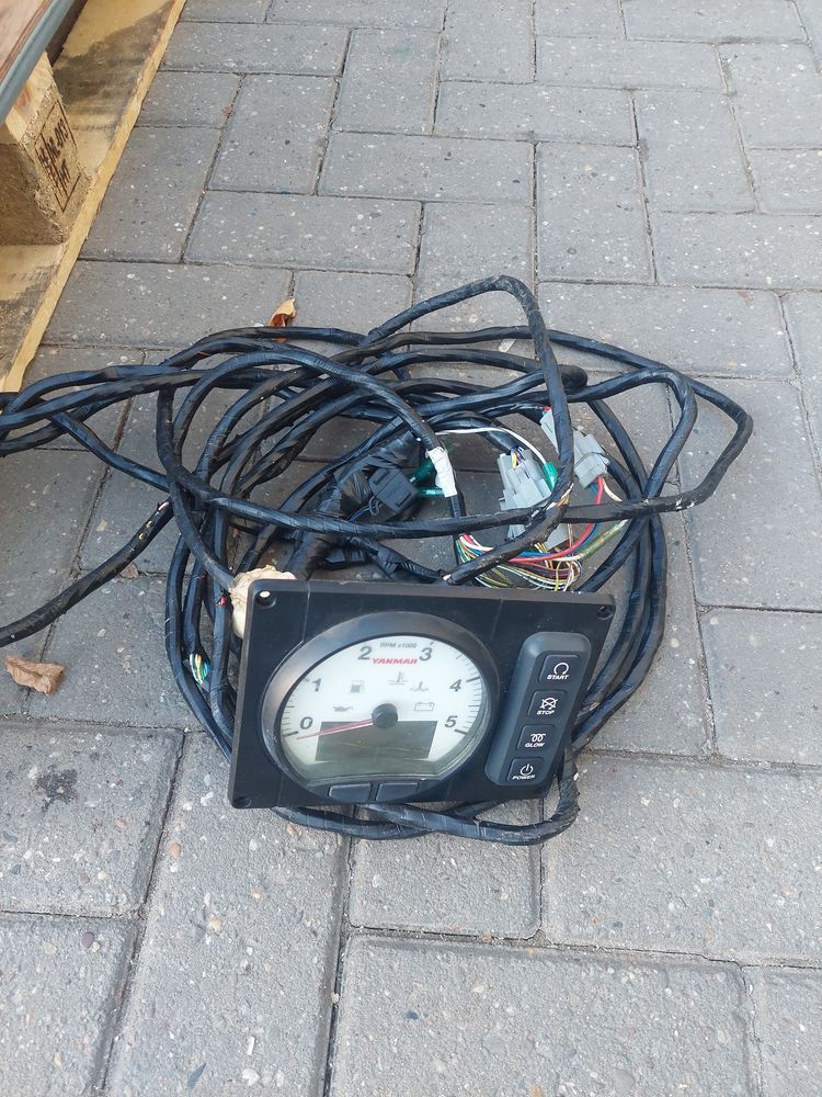 Buy Used Yanmar 4jh4-hte Marine Engine 100hp from SPORTS MARINE ...