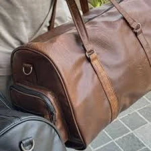 Buy Premium Quality Handmade Traveling Leather Bag from Aamir Nawaz ...