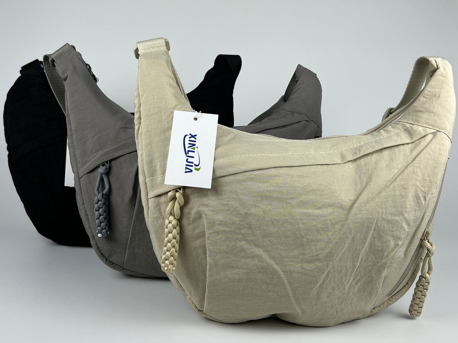 Buy Cross Bags from Xinlijia, China | Tradewheel.com