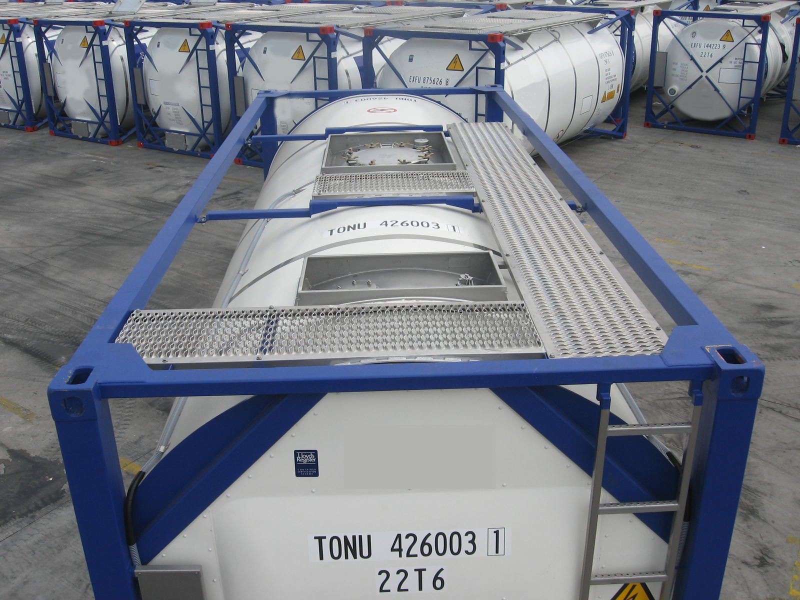 Buy 5 To 200 Cbm Lng Tank Station Cryogenic Iso Tank Container For Lng ...