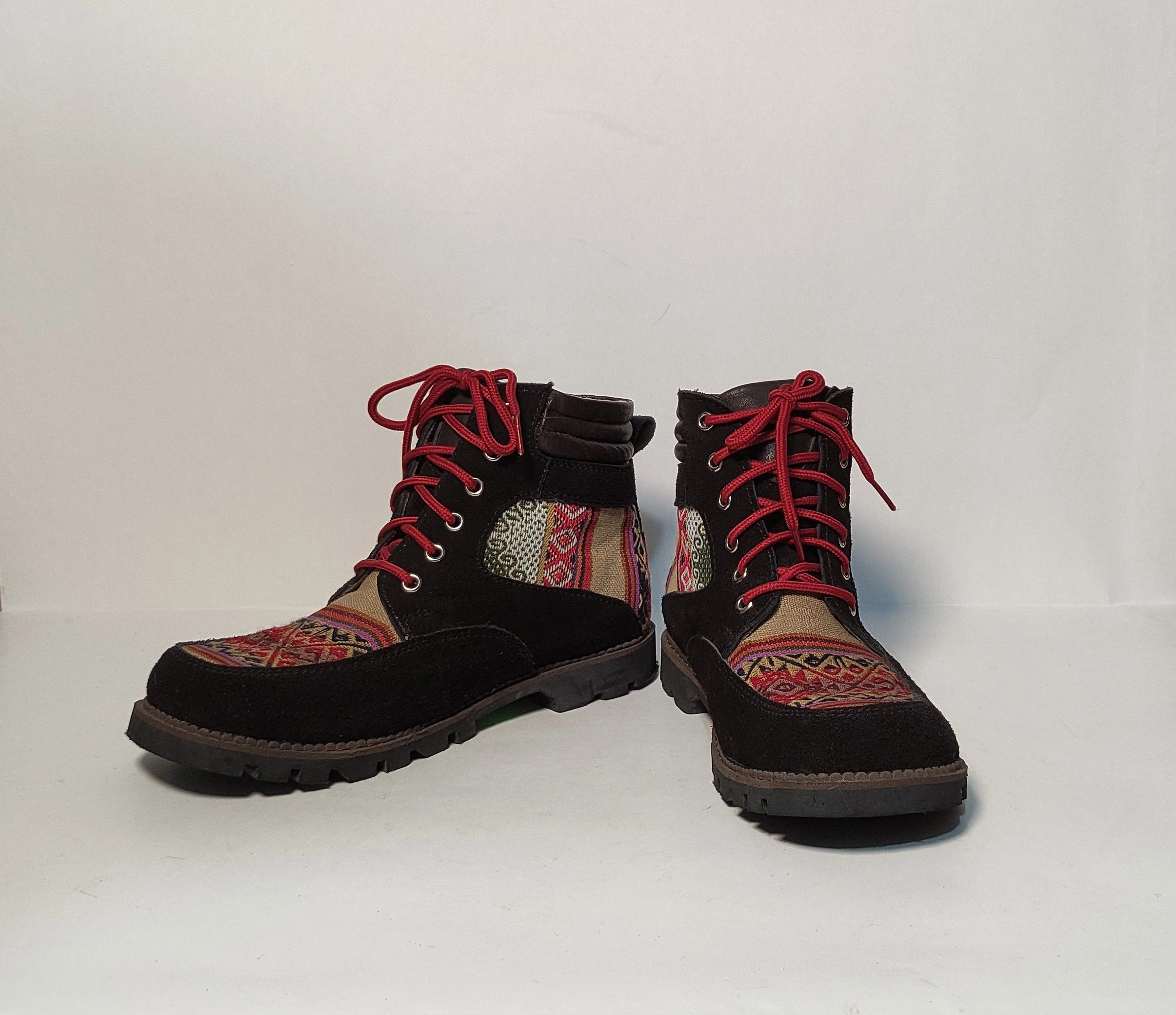 Buy Ethnic Boots from BohoPeru, Peru | Tradewheel.com