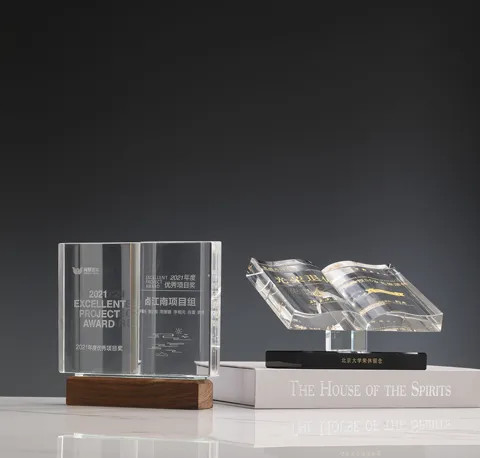 Buy High Quality Custom K9 Book Shape Theme Crystal Wood Trophies ...