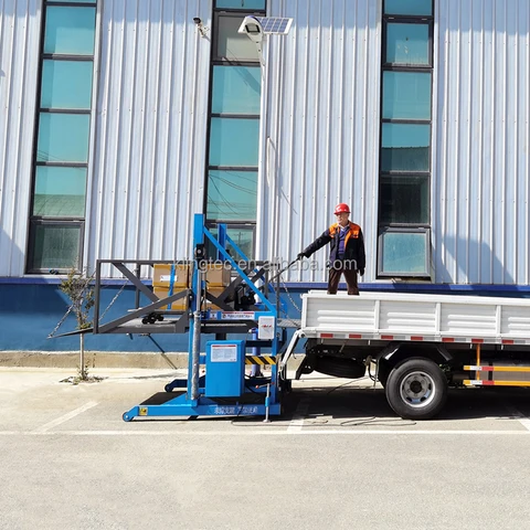Buy Hydraulic Vertical Lift Work Platform Mobile Loading And Unloading ...