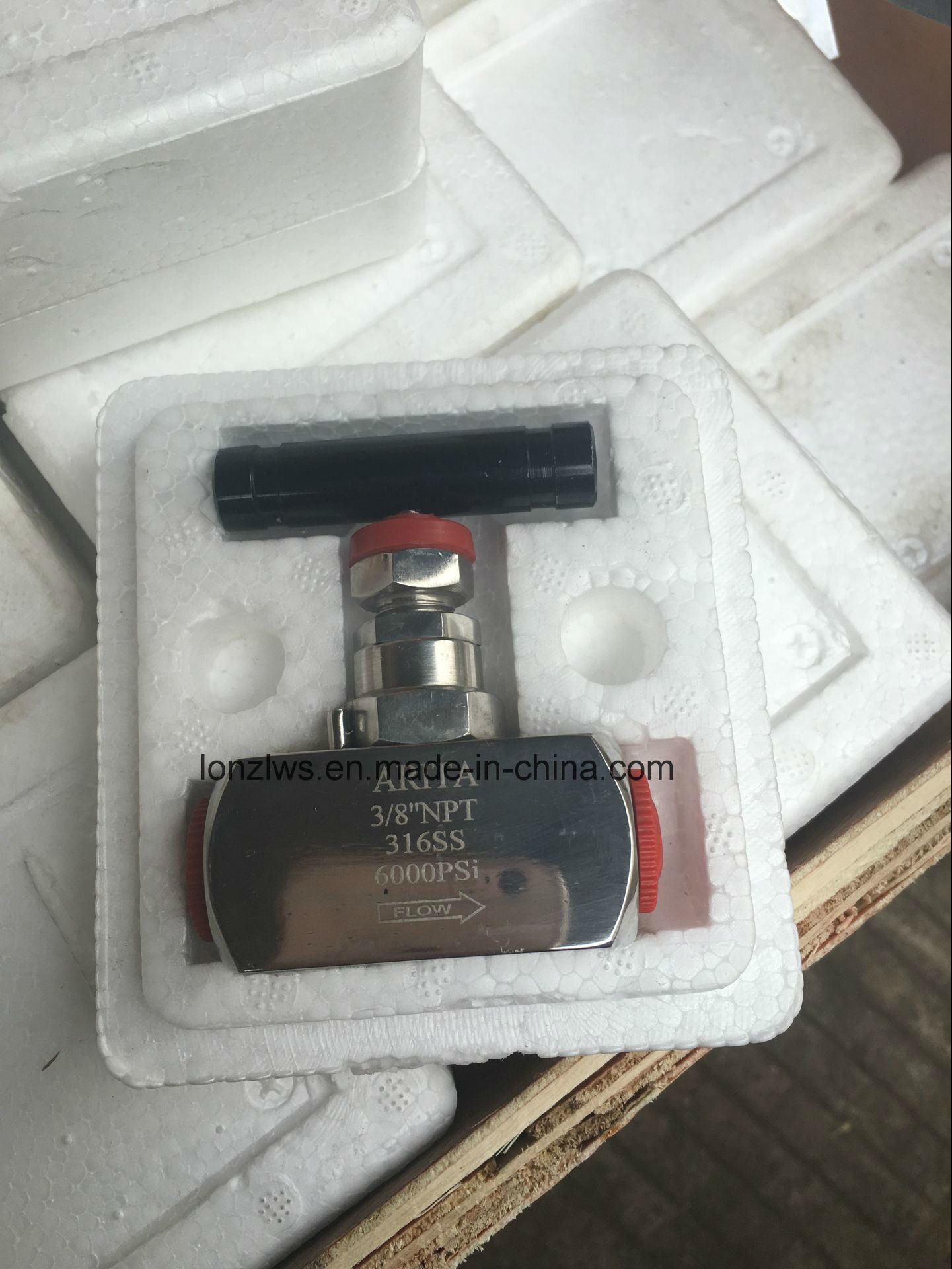 Buy Stainless Steel Screw End Needle Valve from Zhejiang Lonze Valve Co ...