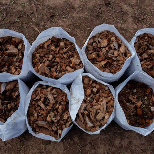 Buy Coco Husk Chip Brick from SITCO INDIA, India | Tradewheel.com
