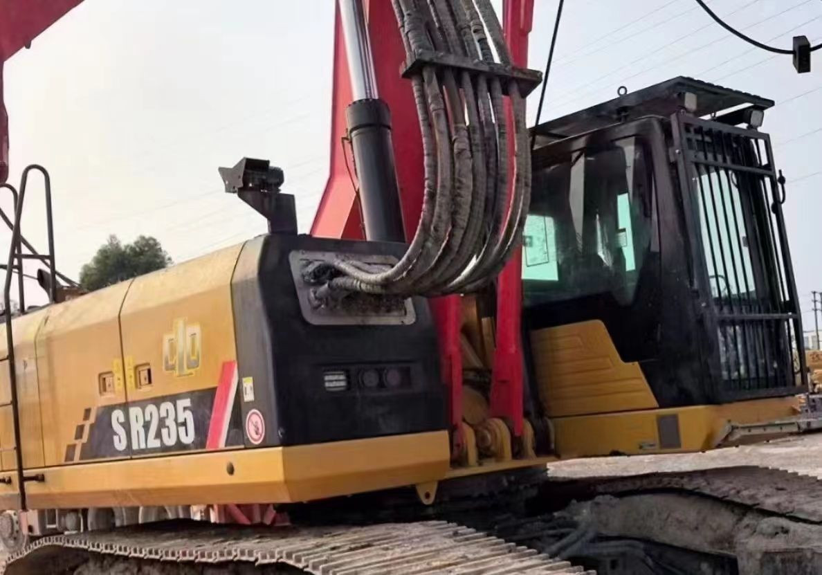 Buy 235 Rotary Drilling Rig from Shanghai Jiada International Trade Co ...