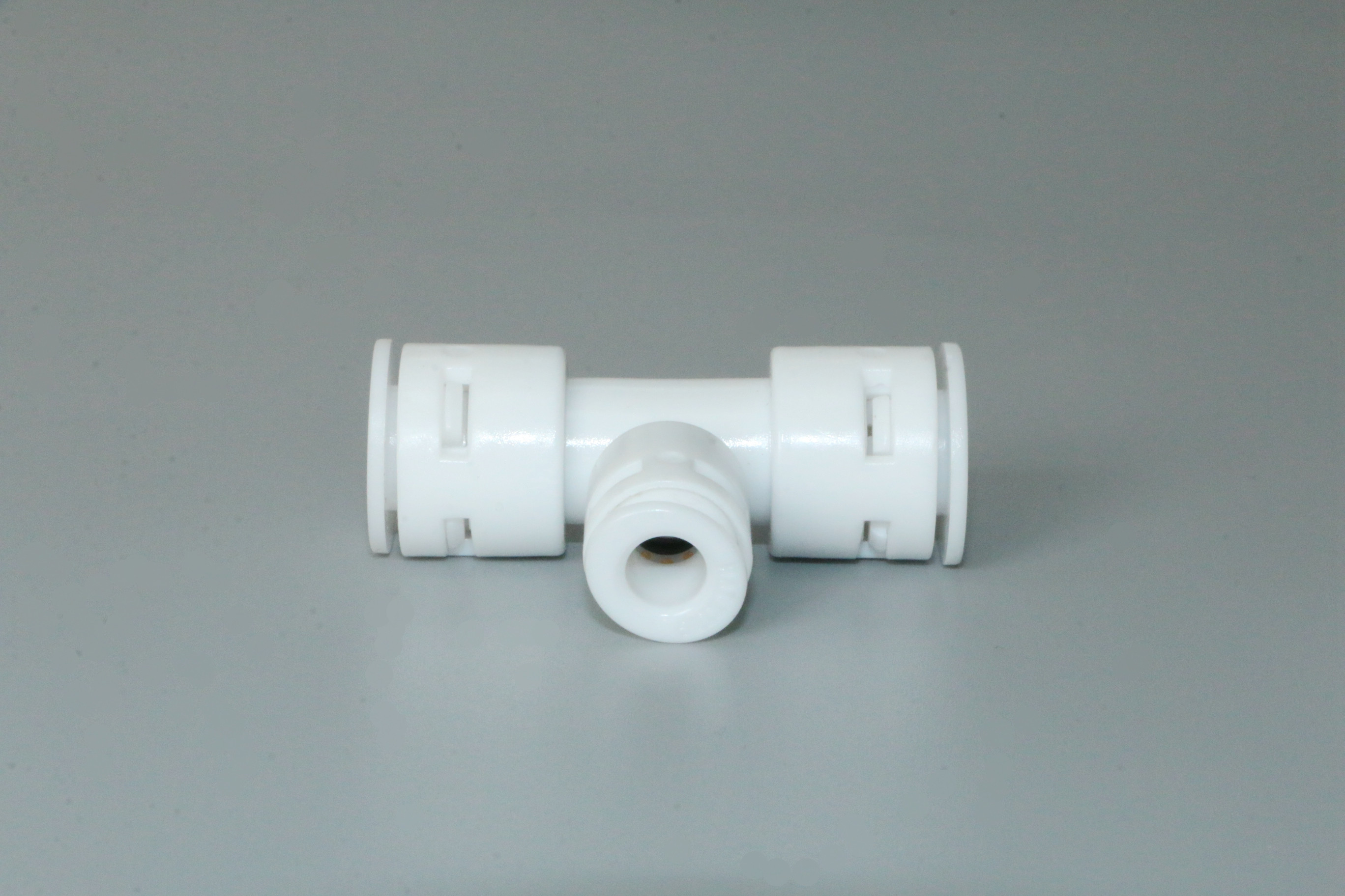 Buy China Irrigation Hose Multi Tube Quick Connector Coupling from Cixi ...