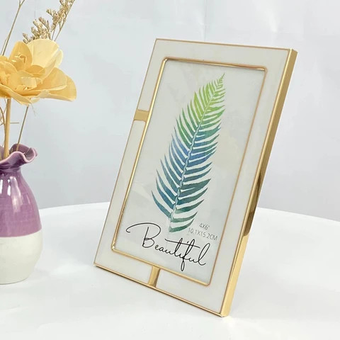 Buy Glass Face Photo Frames Cheap And Fine Good Design Die Cast ...