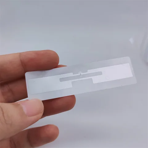 Buy Passive 860-960mhz Rfid Tag Label In Roll Printable Long Reading ...