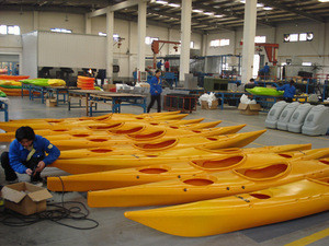 Buy Roto Mold Canoe / Kayak , Rotational Molding Kayaks Oem With ...