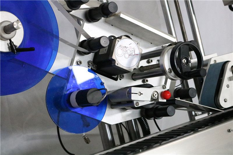 Buy Vk-hrl Automatic Horizontal Round Bottle Labeling Machine from VKPAK, China | Tradewheel.com