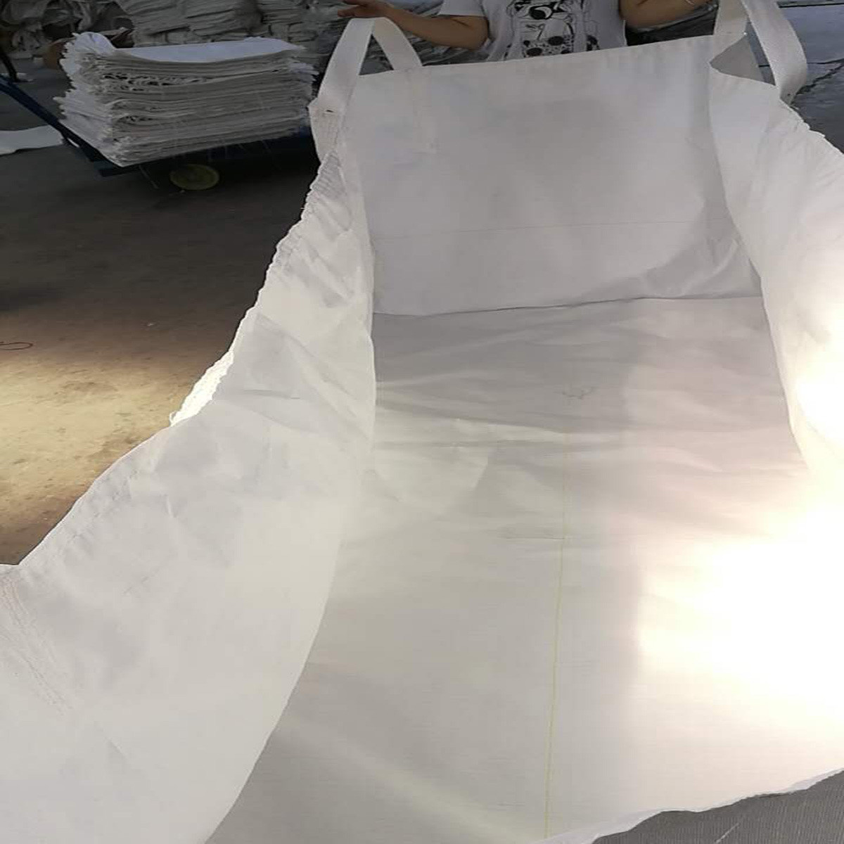 Buy 1000kg Jumbo Bag 1200kg Big Bag Customized Garden Skip Dumpster ...