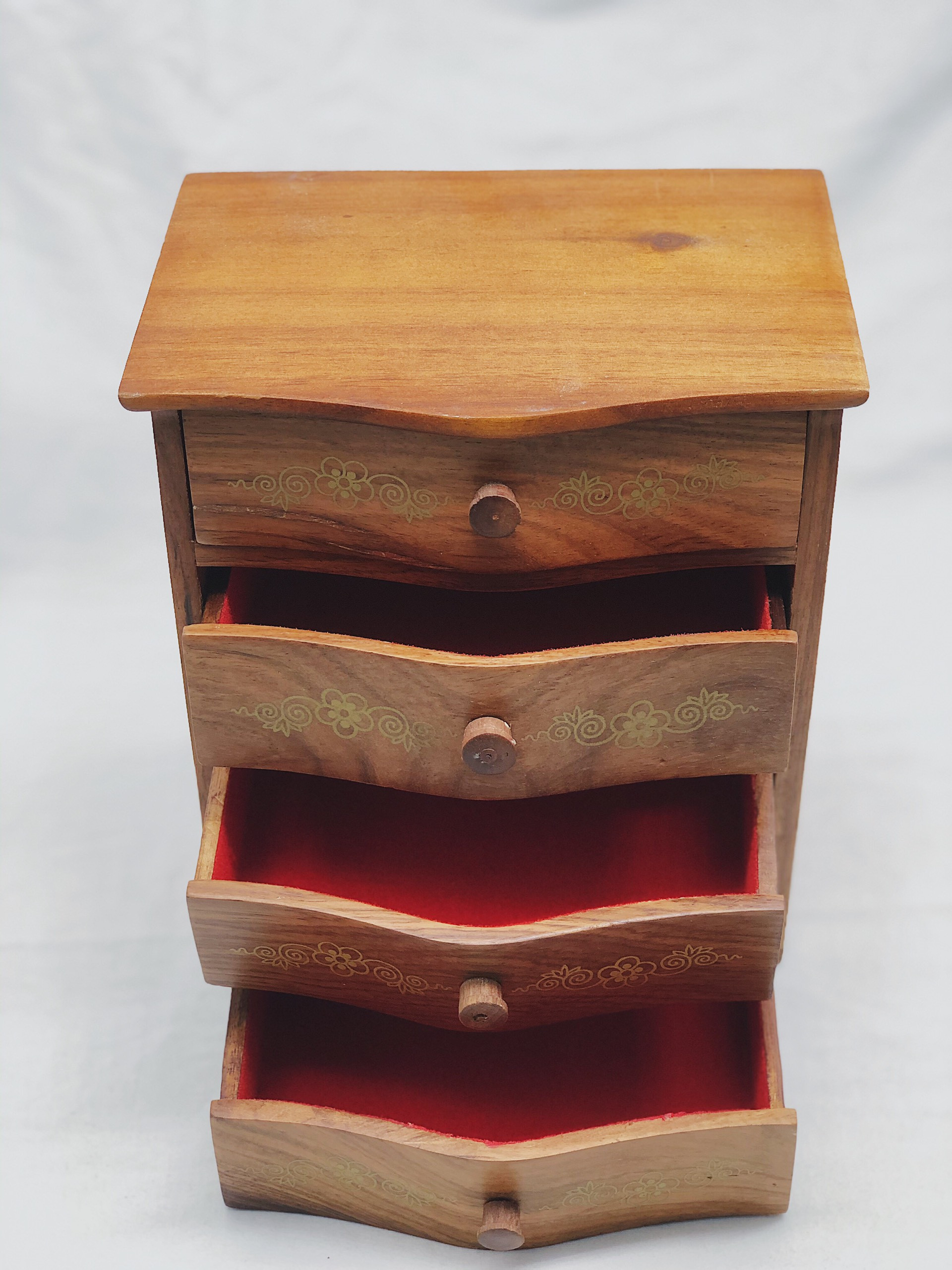 Buy Lacquer Box from VITRAPRO IMPORT EXPORT., JSC, Vietnam | Tradewheel.com