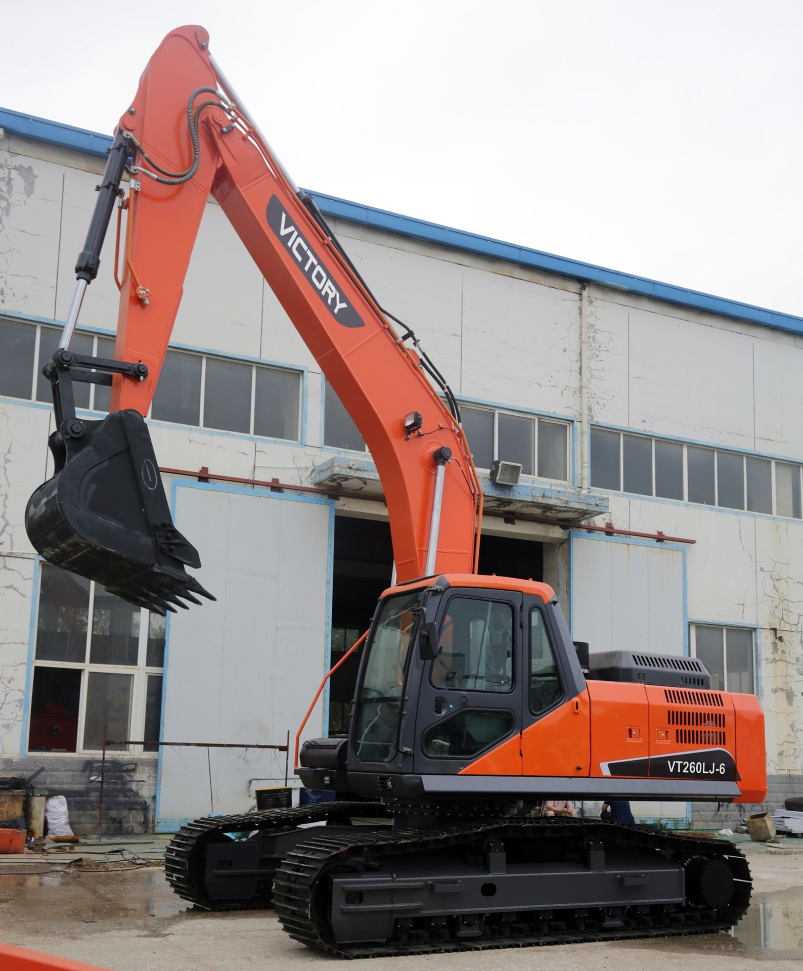Buy Victory Vt260lj-6 Crawler Excavator from Shandong Victory International Trading Co., Ltd ...
