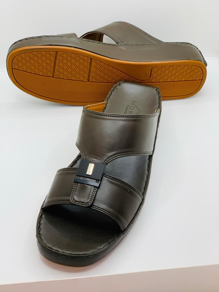 Buy Arabic Slipper from Haris Leather, Pakistan | Tradewheel.com