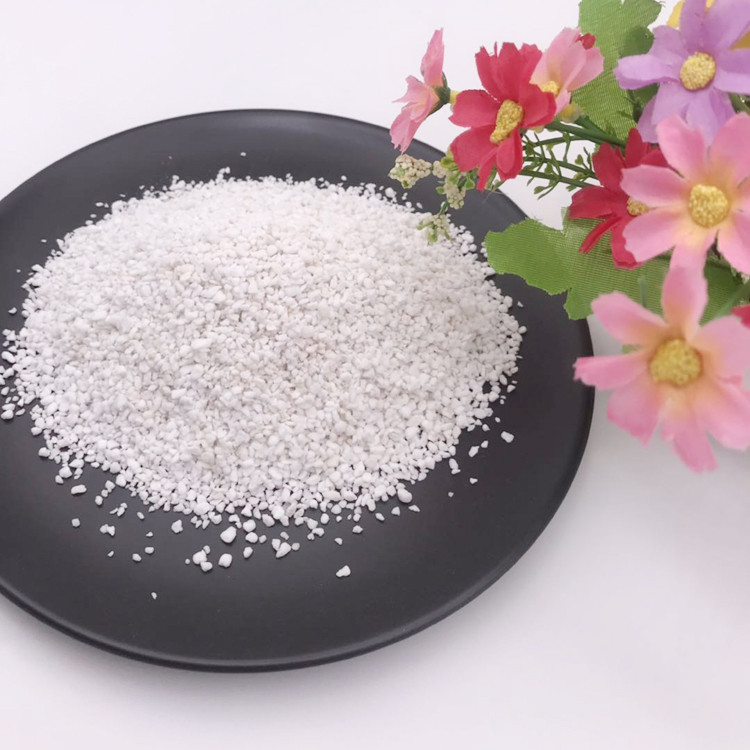 Buy Expanded Perlite / Perlite Filter Aid With Factory Price , Sample ...