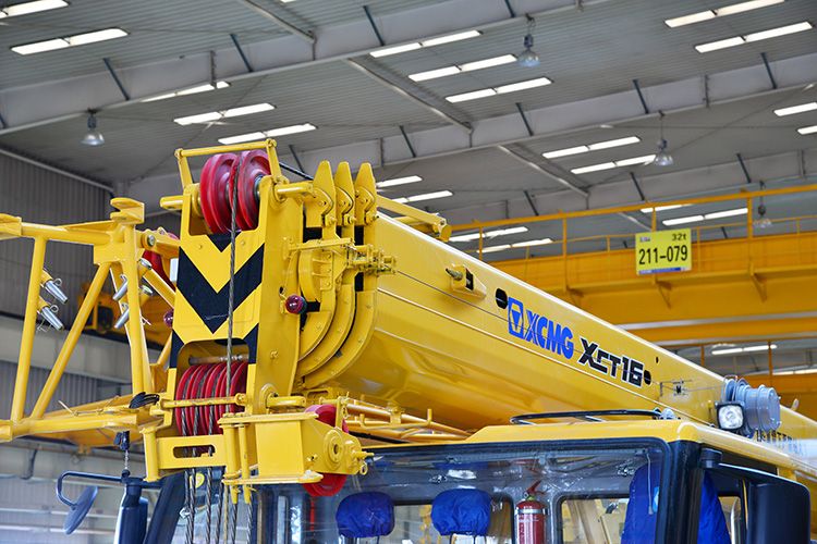 Buy Xcmg Crane 16 Ton Truck Crane Xct16 Small Truck Crane For Sale from ...
