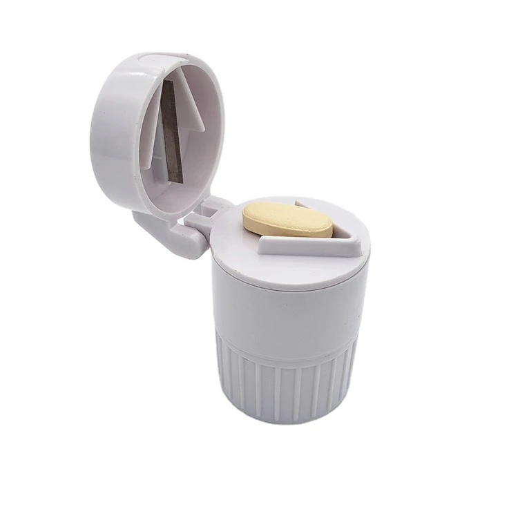 3 In1 Round Shape Plastic Pill Cutter White Color Pill Crush With Blade ...