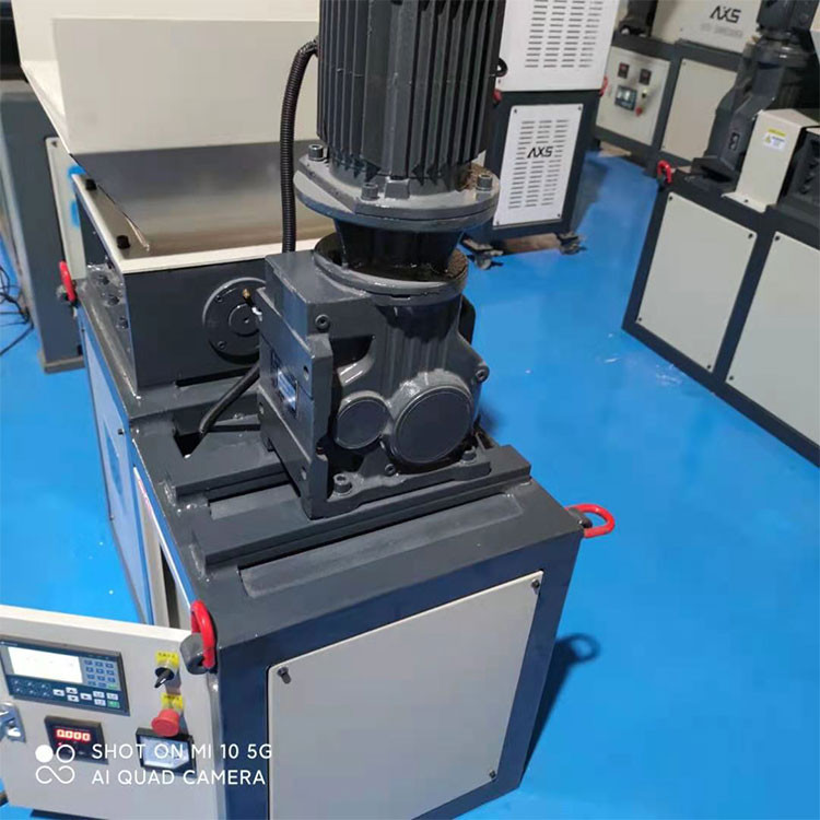 Buy Mini Scrap Metal Styrofoam Shredder Machine from Nanjing Wanguo ...