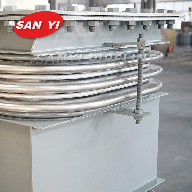 Buy Rectangular Compensator Bellows Pipe Expansion Joint from Jiangsu ...