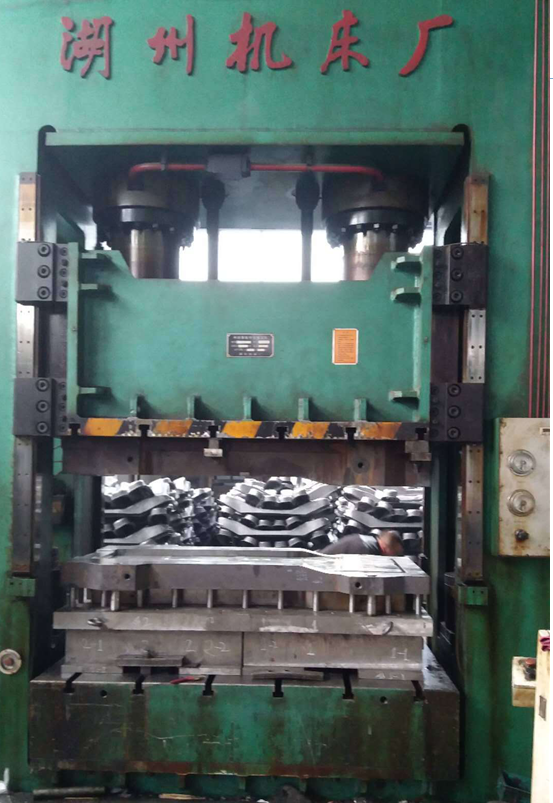 Buy Auto Parts Molds from Yuyao Honghao Mold Hardware Factory, China ...