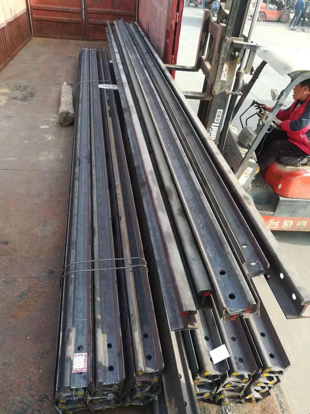 Buy Qu80 Rail/steel Rail/railway Rail/heat Treated Rail from Shanghai ...