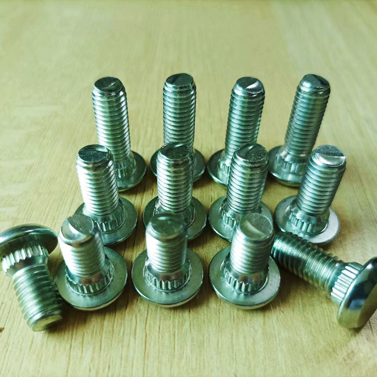 Buy High Grade M8-16, 20, 25mm & M6-16, 20mm Press Screws from ...
