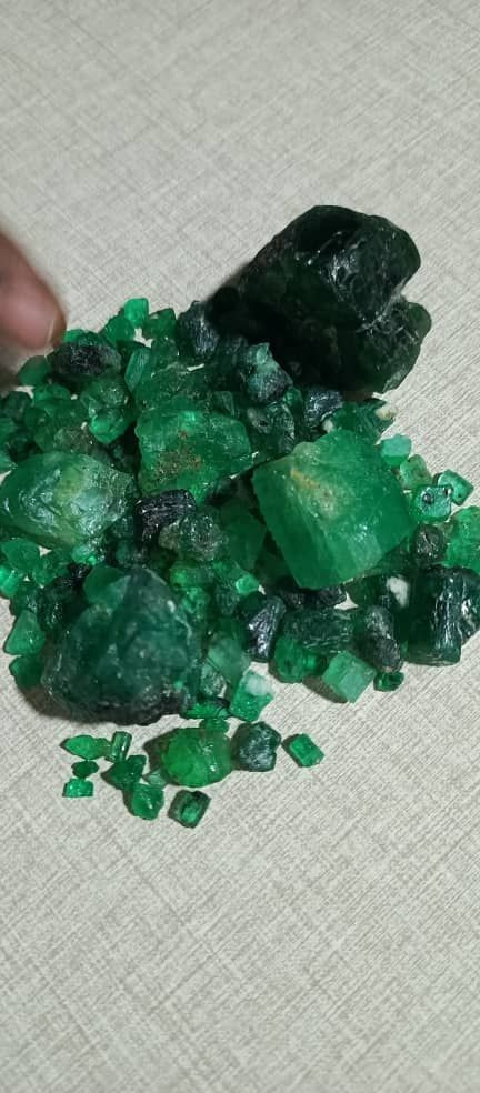 Buy Rough Emerald From Ethopia from Miracle Gemstone & Jewelry Trading ...