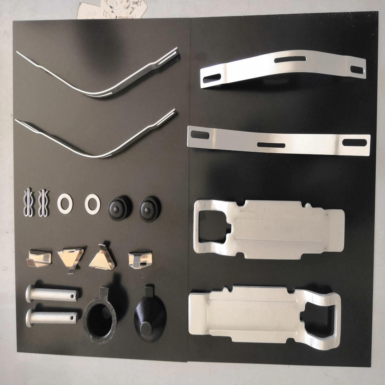 Buy Custom Steel Metal Stamping Sheet Pressed Emi Shielding from Hebei ...