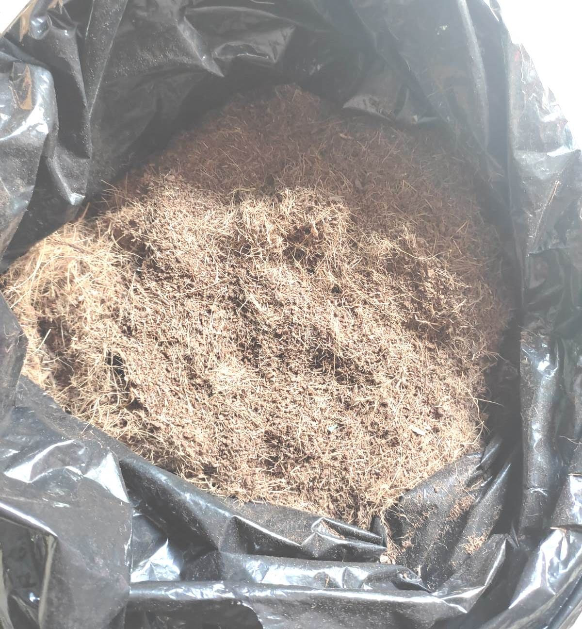 Buy Coconut Coir Dust-cocopeat-coco Fiber Dust from Zapro Craft ...