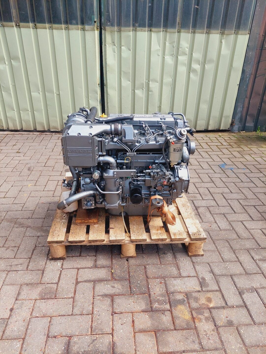 Buy Used Yanmar 4lh-hte 140hp Inboard Engine from SPORTS MARINE, Singapore | Tradewheel.com