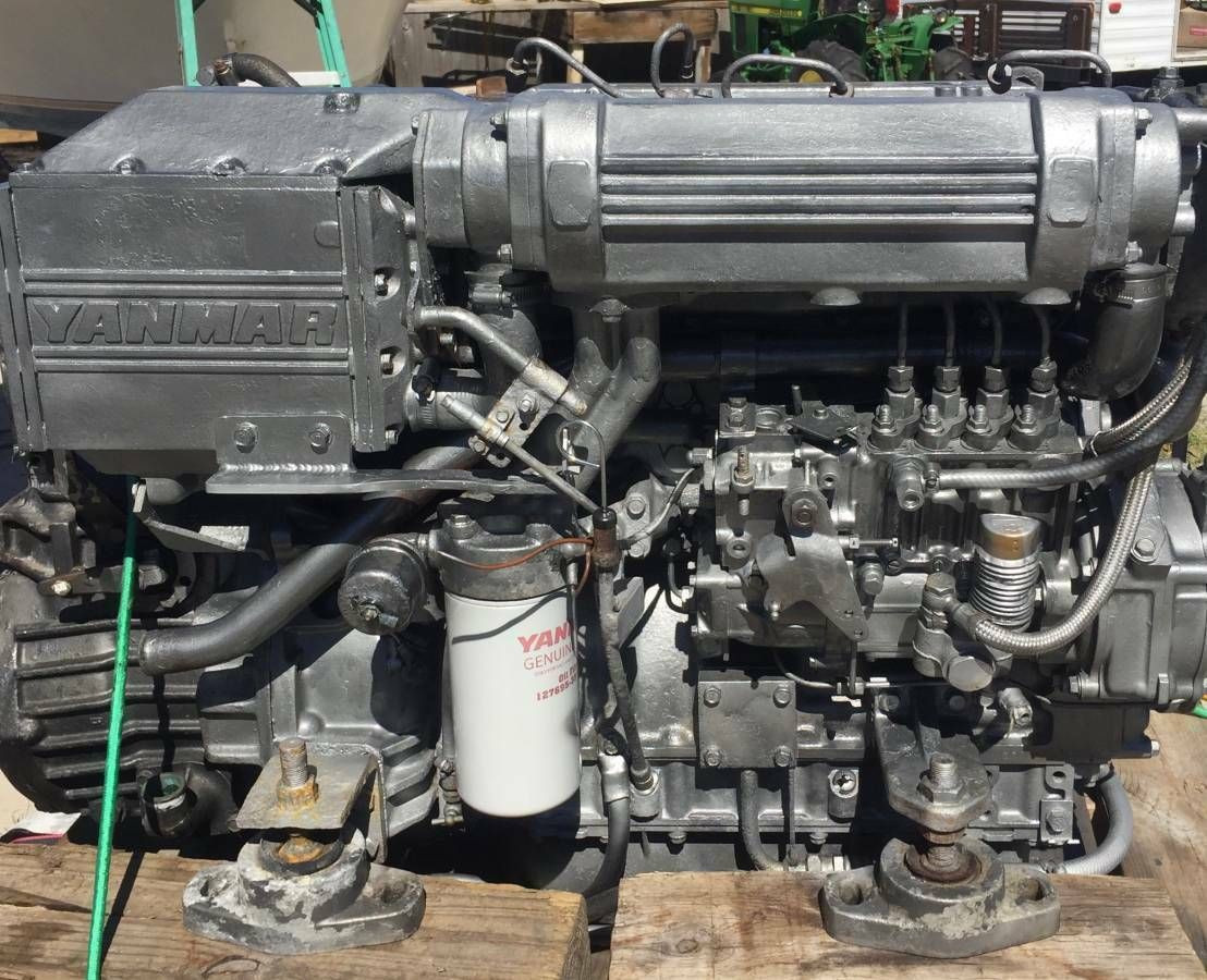 Buy Used Yanmar 4lh-dti , 110 Hp Marine Diesel Engine With Transmission ...