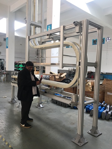 Buy Glass Bottles Transfer Plastic Mattop Conveyors from Wuxi Miwo ...