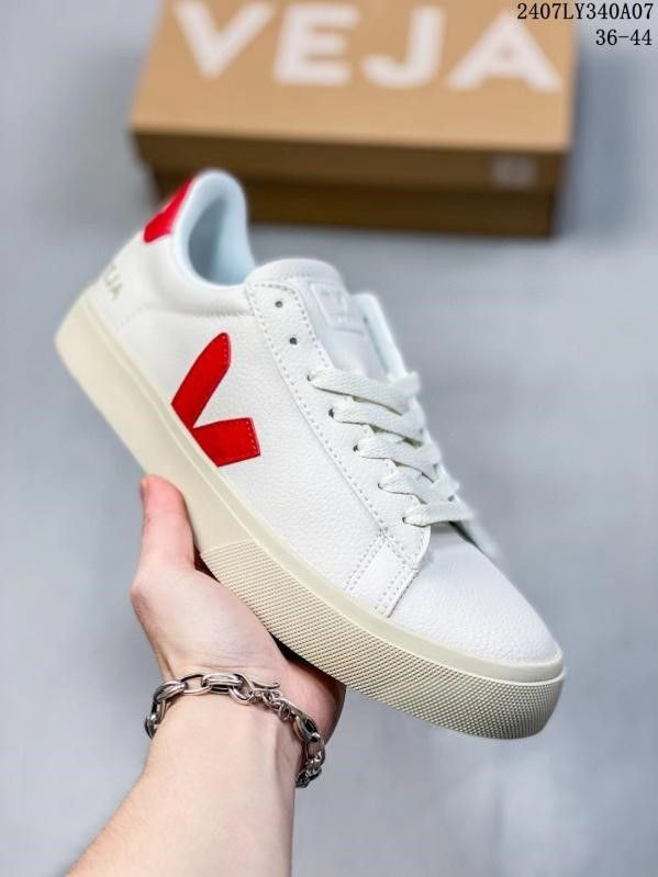 Buy : Men's And Women's Shoes from Putian Licheng district qingpaoya ...