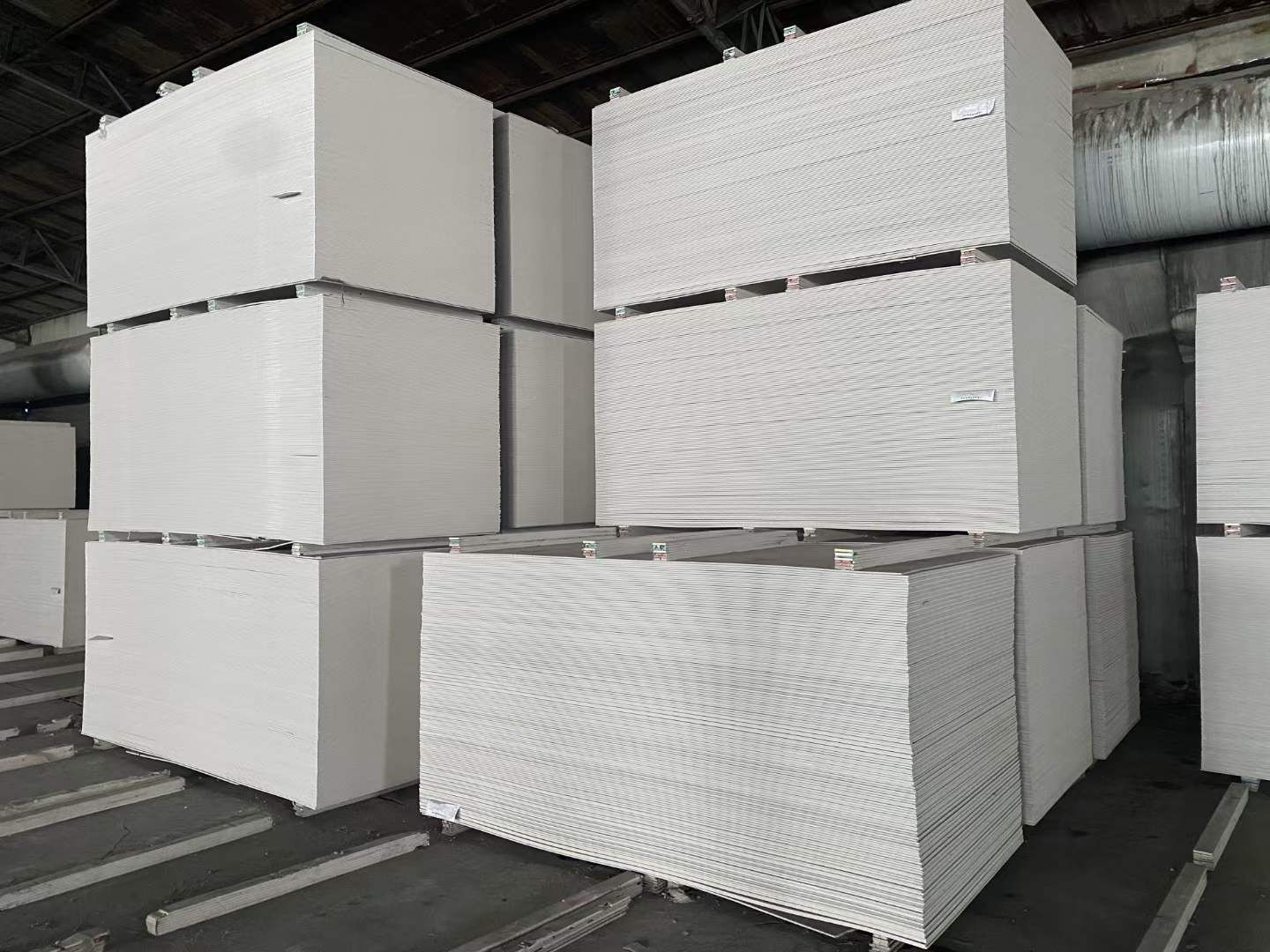 Buy Gypsum Boards from GUANGZHOU GUANHAILOU BUILDING MATERIALS CO., LTD ...
