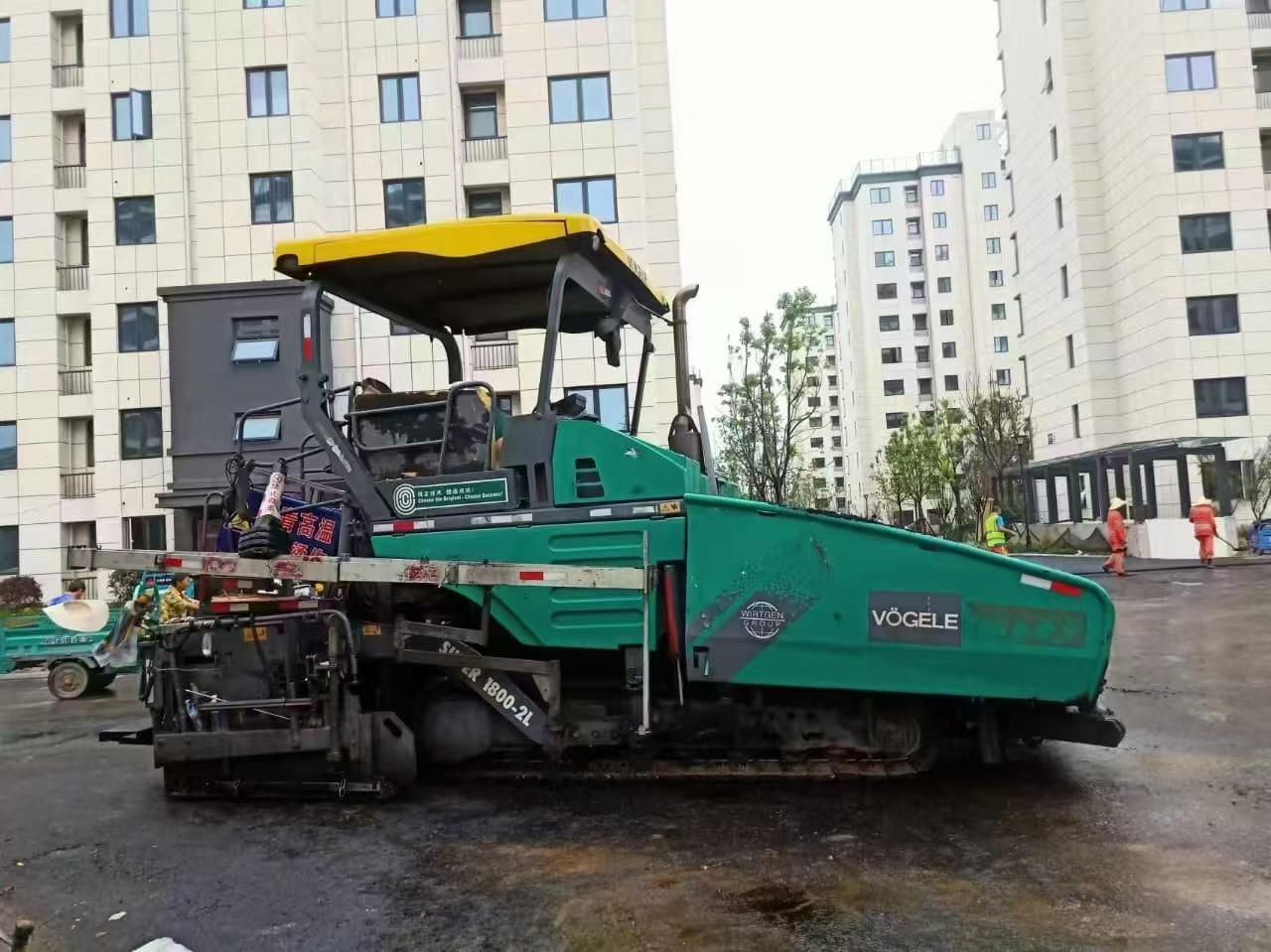 Buy Used Wirtgen S1800~2 Asphalt Paver For Road Construction from Hao Heng Forthright ...