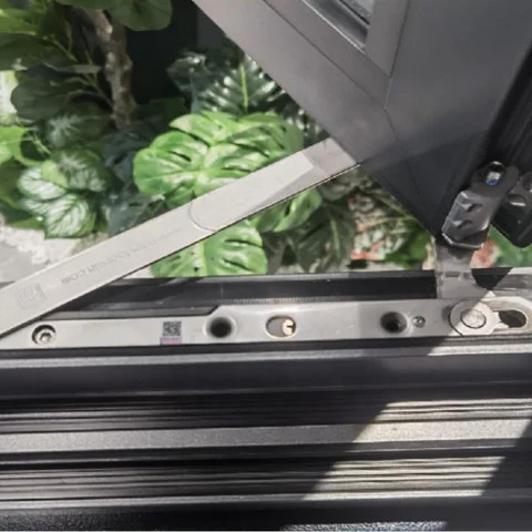 Buy Modern Minimalist Style Inward Tilt-and-turn Aluminum Alloy ...