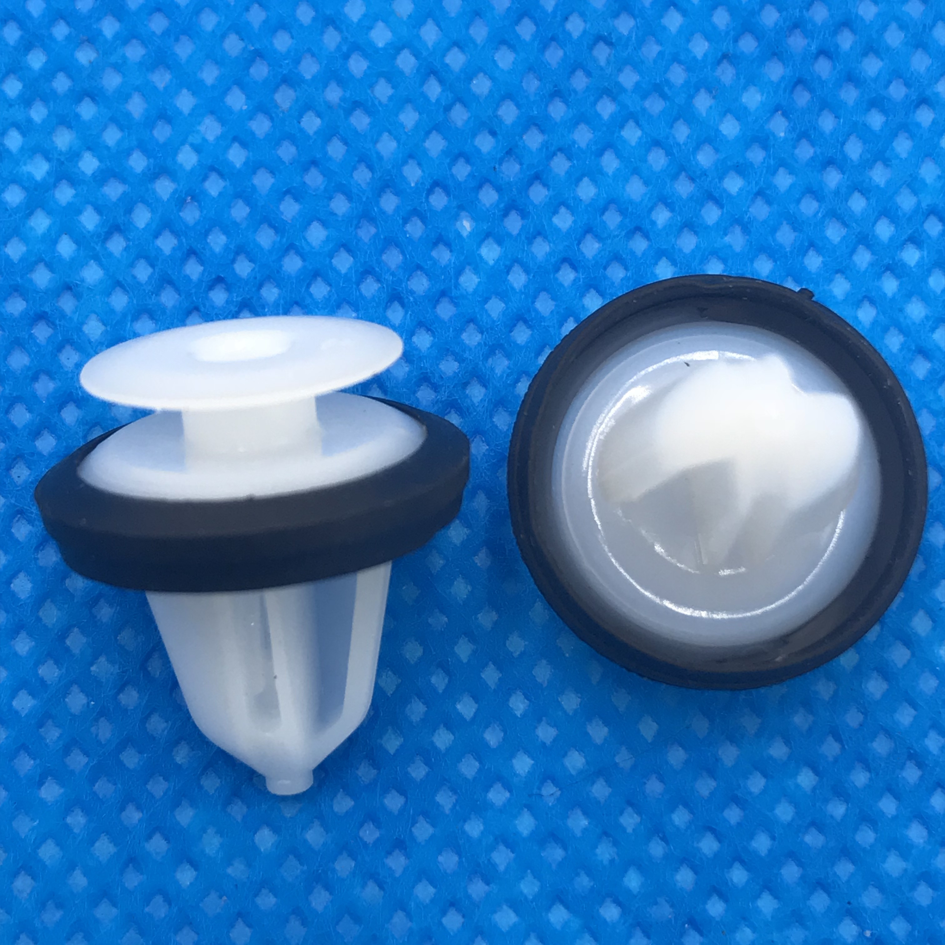 Buy Universal Automotive Plastic Clips And Fasteners from Chongqing ...