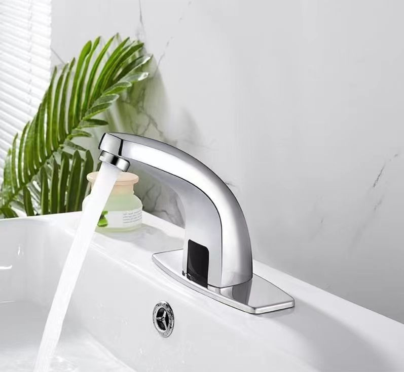 Buy Automatic Faucet Copper from Shenzhen Helicheng Technology Co., Ltd ...