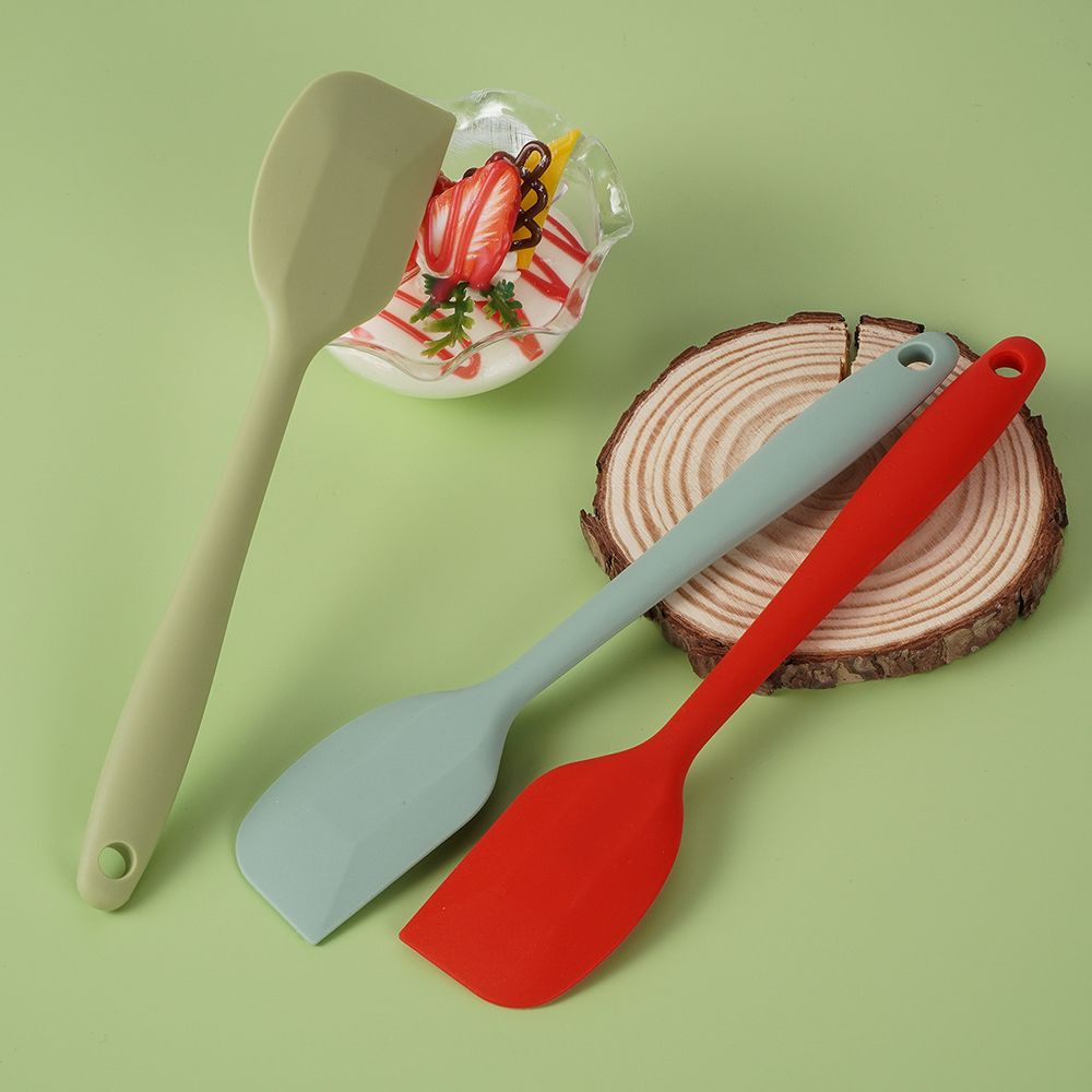 Buy Silicone Spatula from Yangjiang Hongna Industry and Trade Co.,Ltd ...