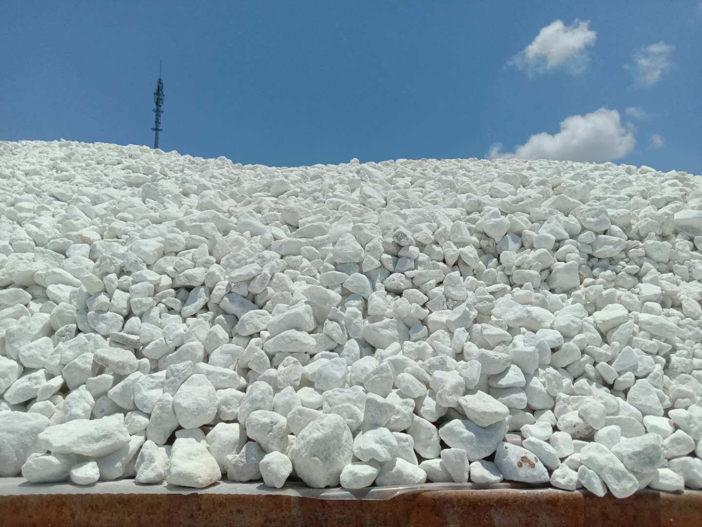 Buy Paint Grade Barite from GUIZHOU SABOMAN IMP.&EXP. CO., LTD, China ...