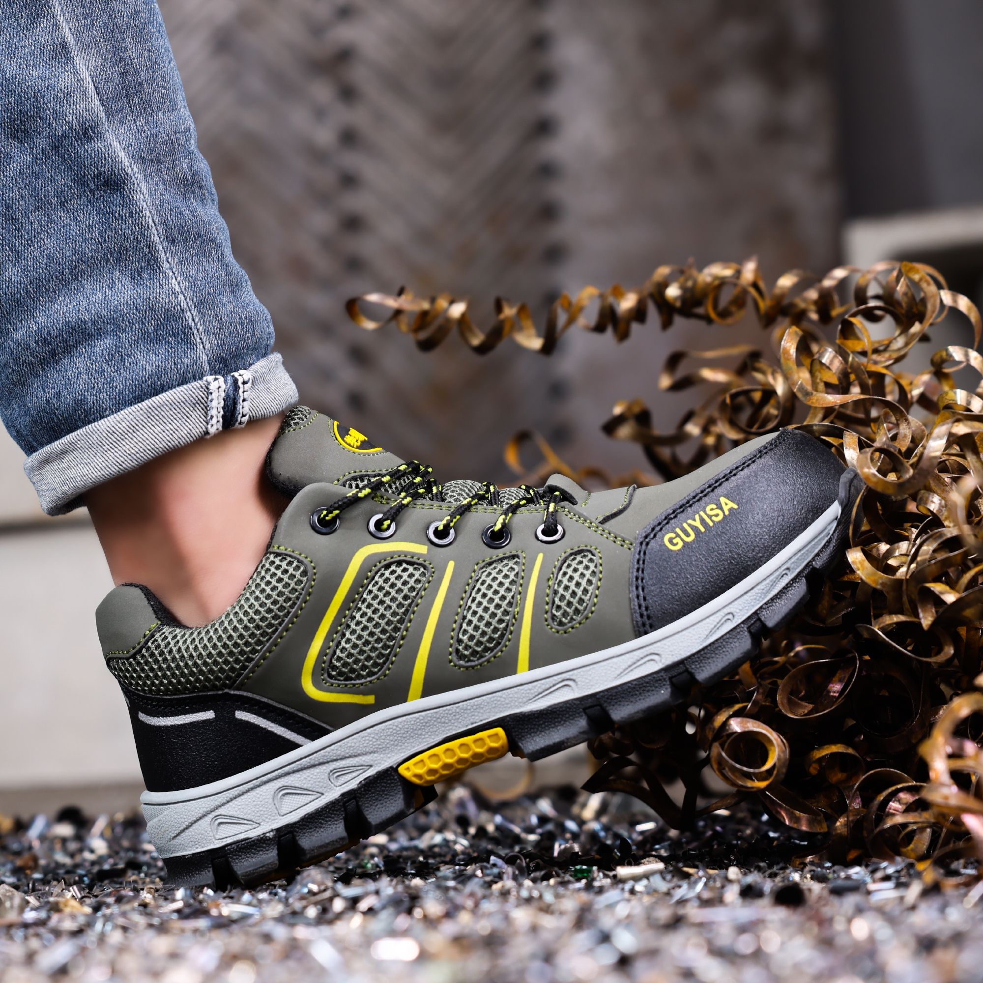 Buy Premium Anti-smashing Insulated 10kv Safety Shoes With Space ...