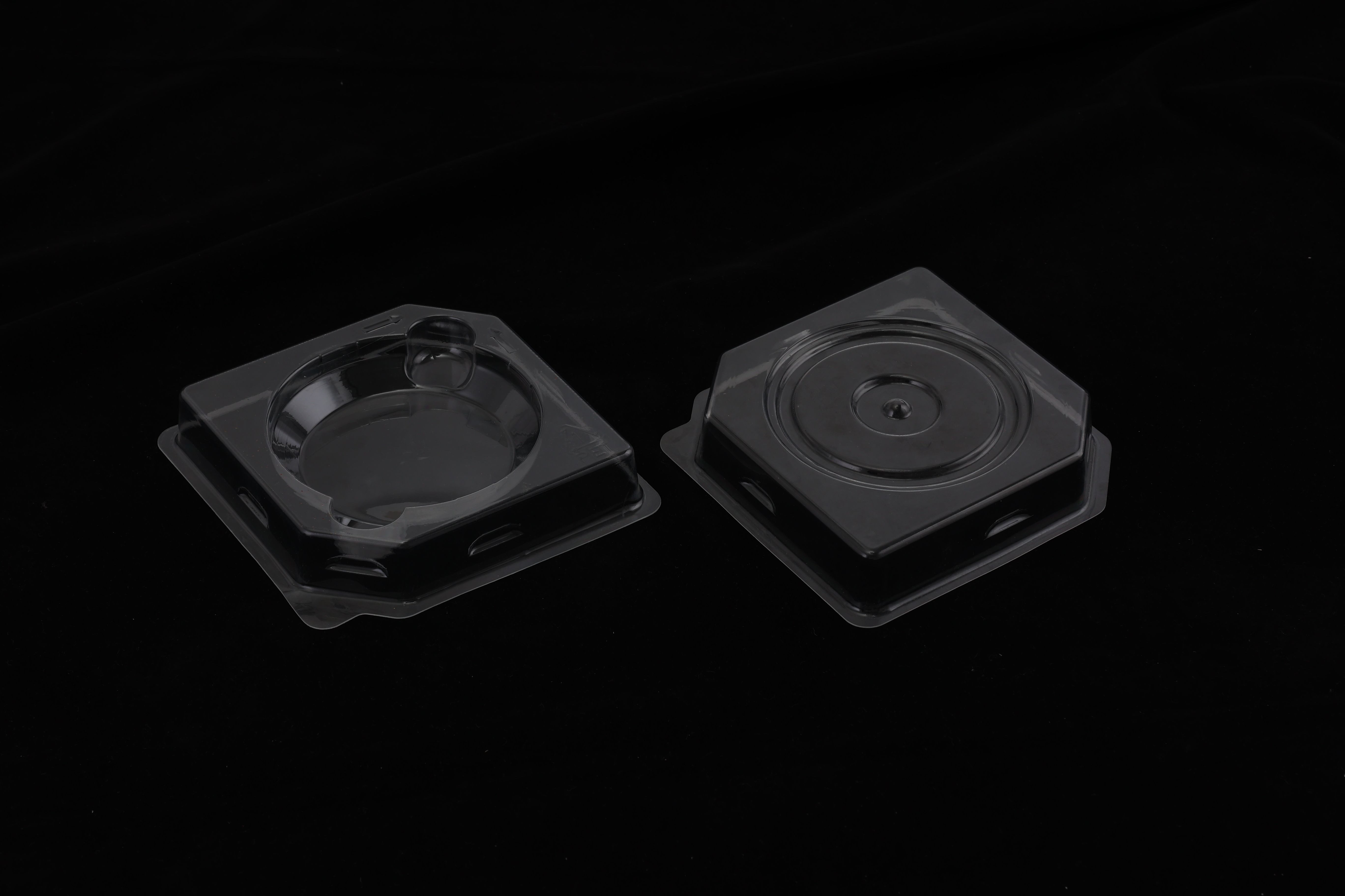 Buy Plastic Blister Trays Of Battery Recyclable Packaging Stock ...