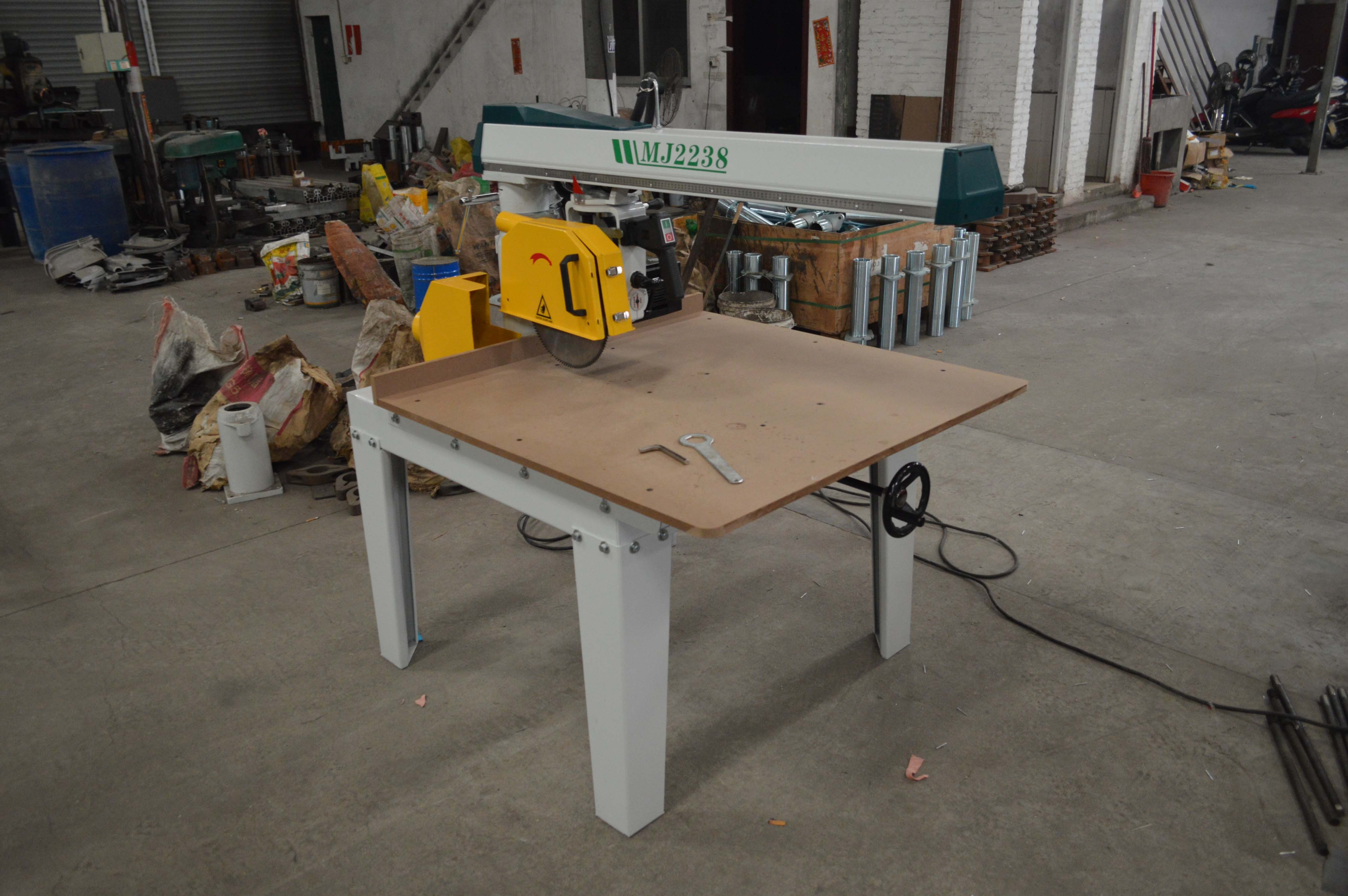 Buy Solid Wood Cross Cutting Industrial Radial Arm Saw Cutting Machine ...