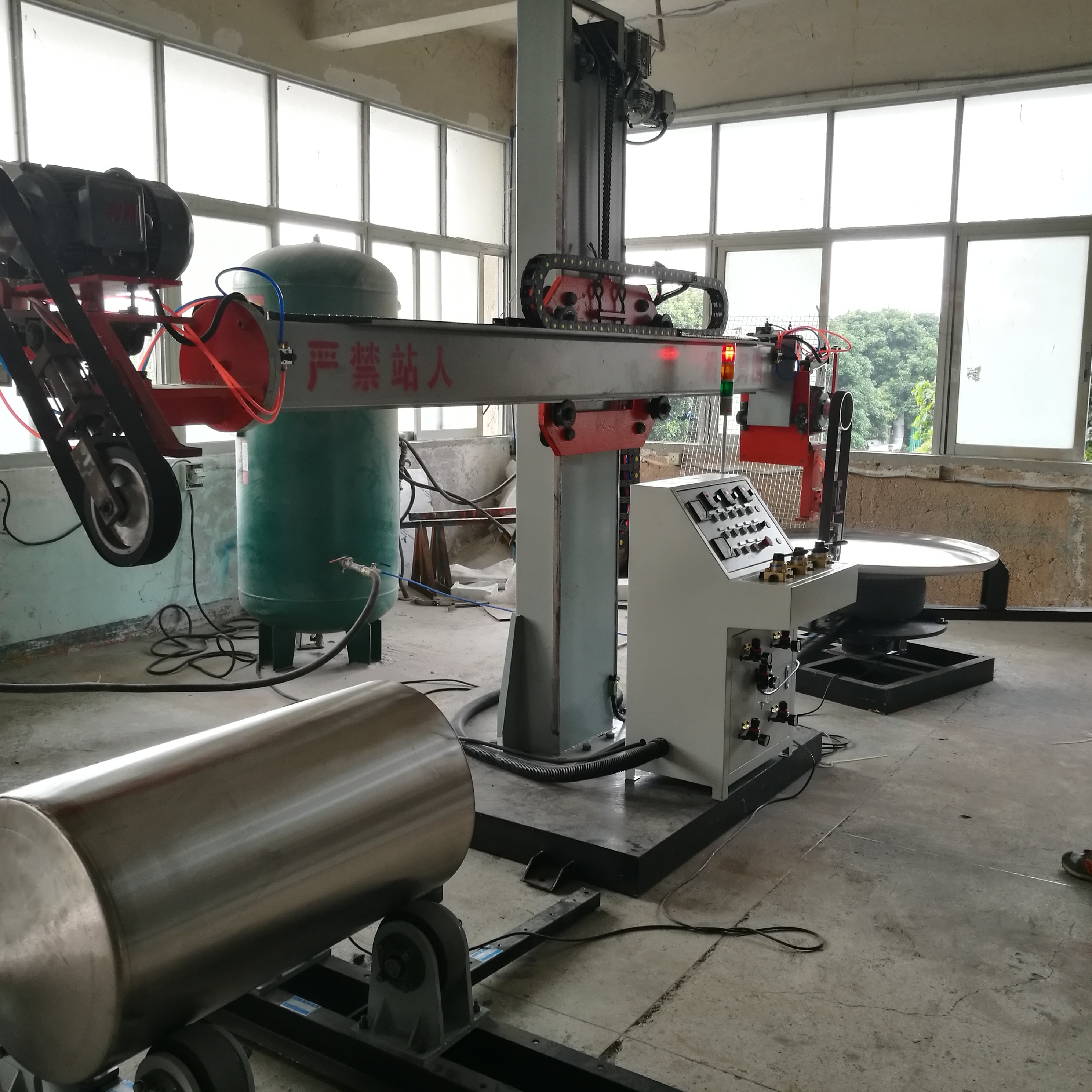 Buy Vessel Dish And Tank Shell Polishing And Grinding Machine from ...