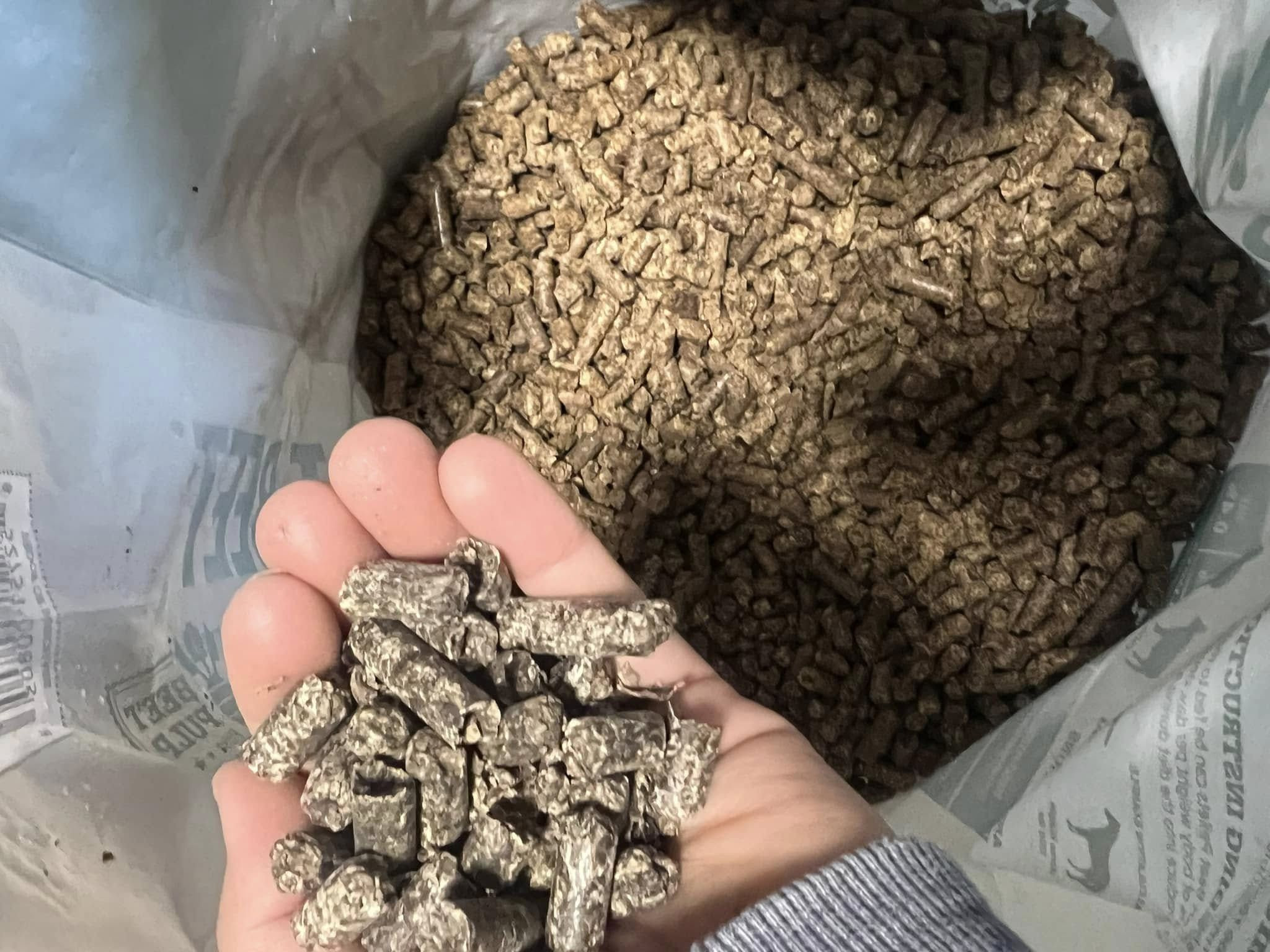 Buy Beet Pulp Pellets Are Formed From Dried Sugar Beet Pulp Wholesale ...