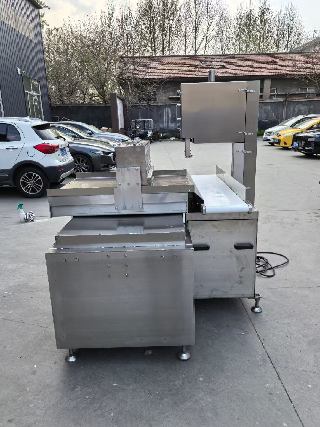 Buy Fully Automatic Bone Saw Machine, Cowboy Bone Safety Bone Saw ...