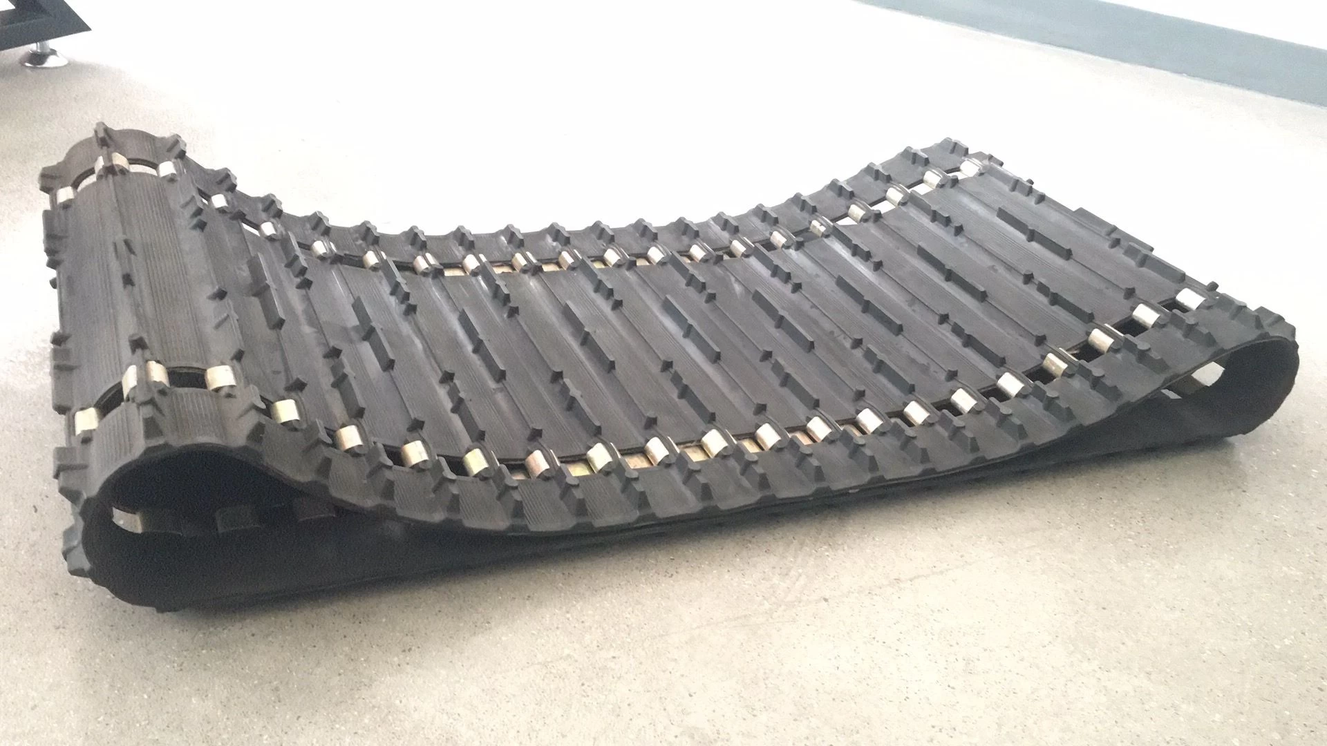 Buy 500x50.5x44 Snowbike Snowmobile Rubber Track Replacement Parts from ...