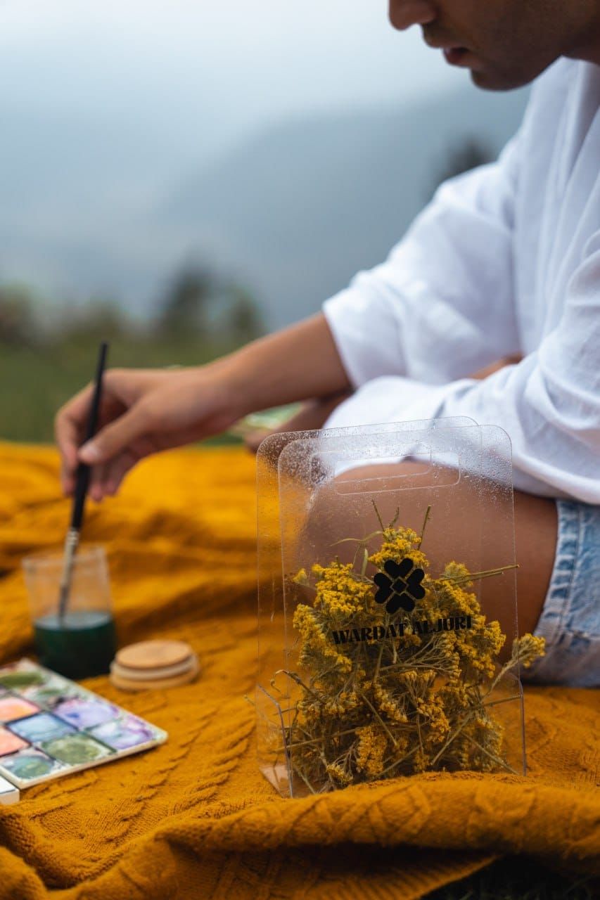 Buy Yarrow from Rose de Damas-Wardat Aljour, France | Tradewheel.com